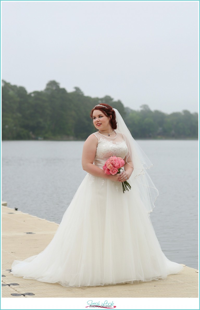 Classically Elegant Bridal Session | Amanda - JudithsFreshLook.com