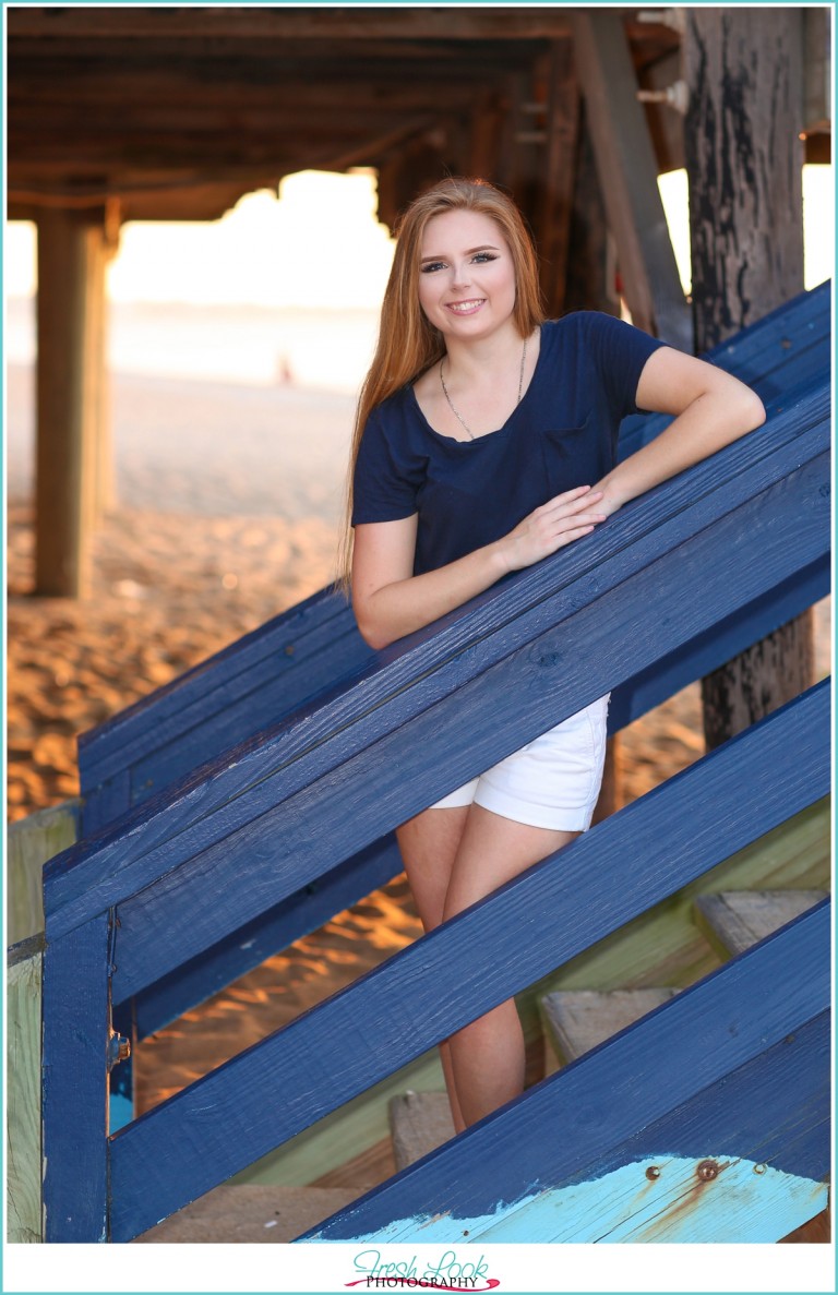 Classy Beach Senior Session | Haley - JudithsFreshLook.com