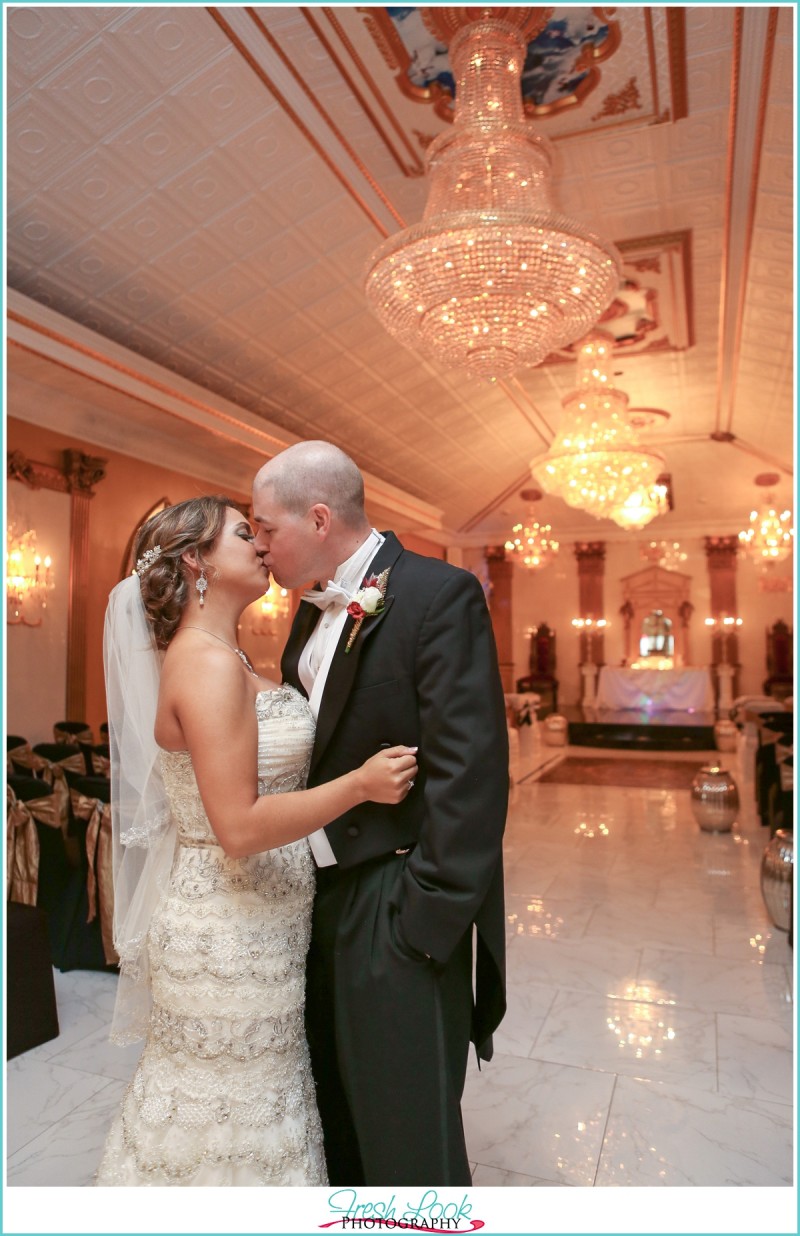 Great Gatsby Themed Wedding | First Lady Suffolk - JudithsFreshLook.com