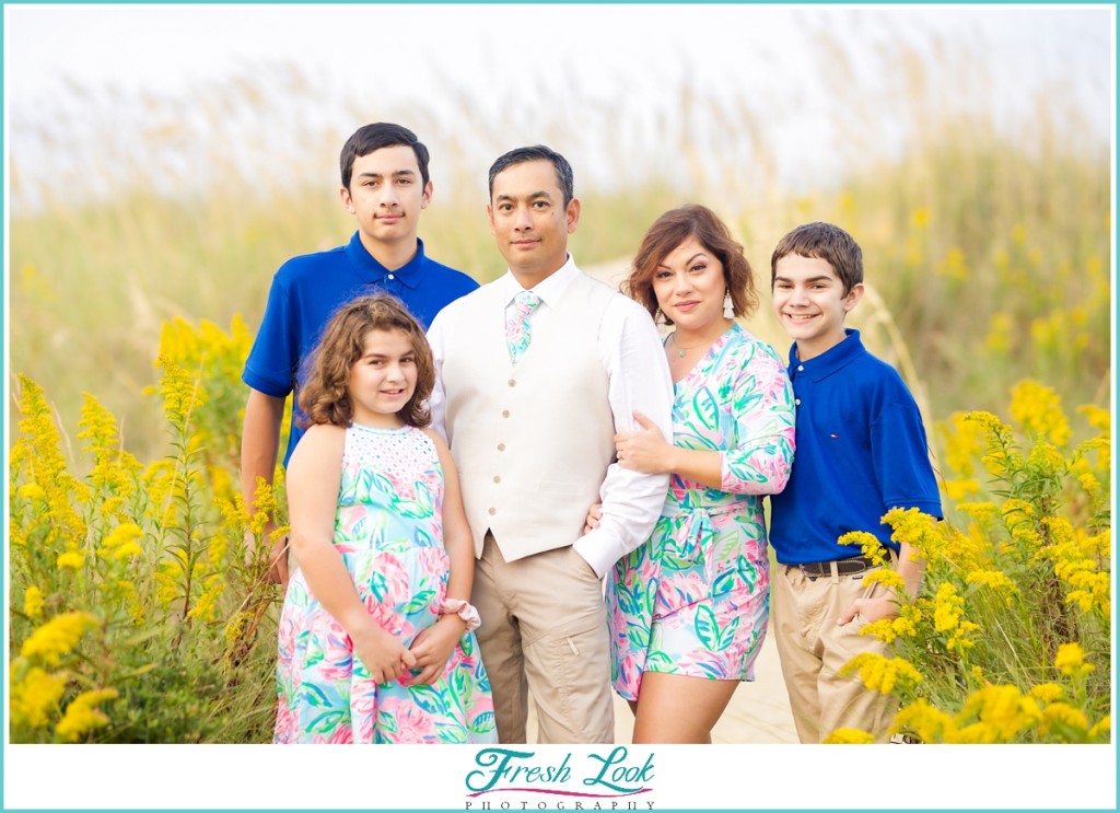 East Beach Photoshoot | Soule Family - JudithsFreshLook.com