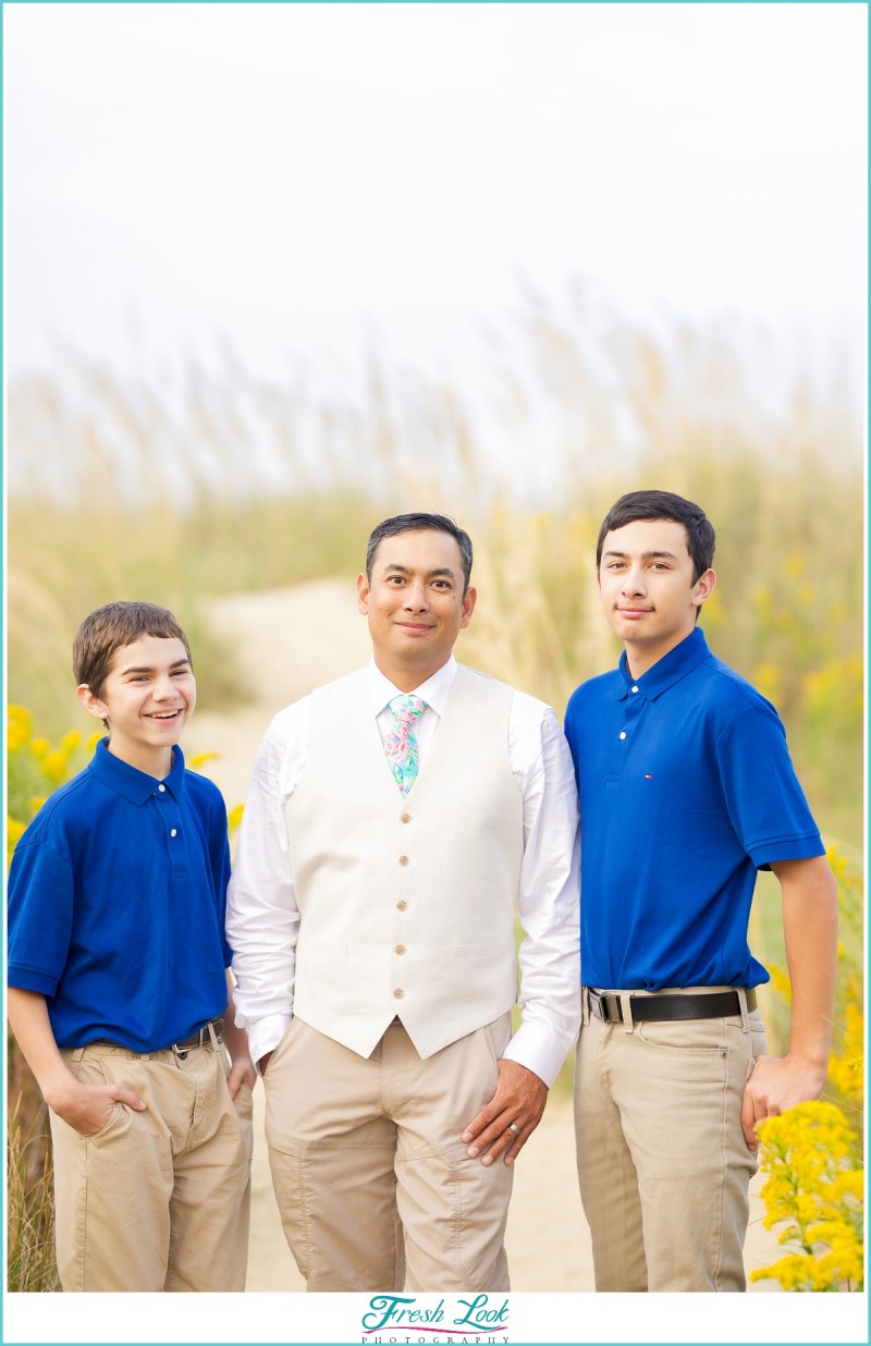 East Beach Photoshoot | Soule Family - JudithsFreshLook.com