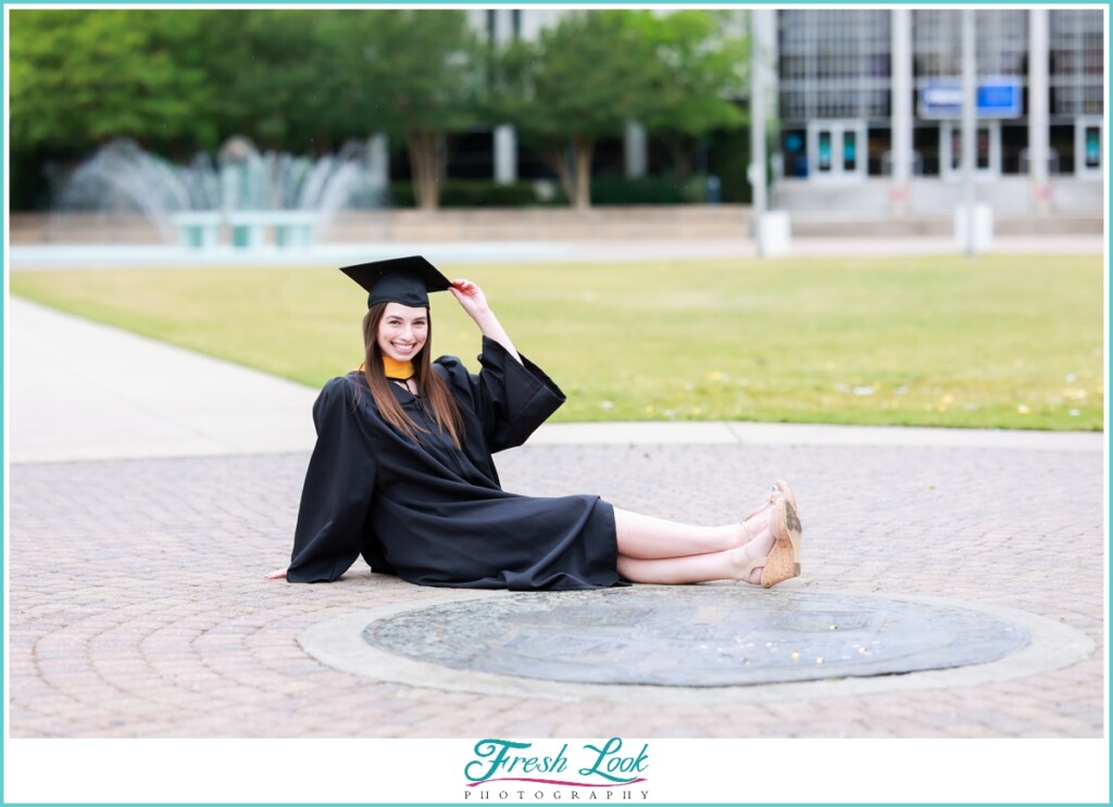 ODU Graduation Photoshoot | Savannah - JudithsFreshLook.com