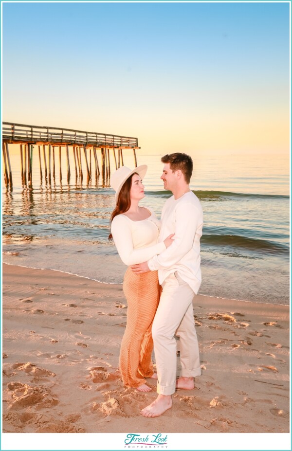Chicks Beach Engagement Session | Selena+Dillon - JudithsFreshLook.com